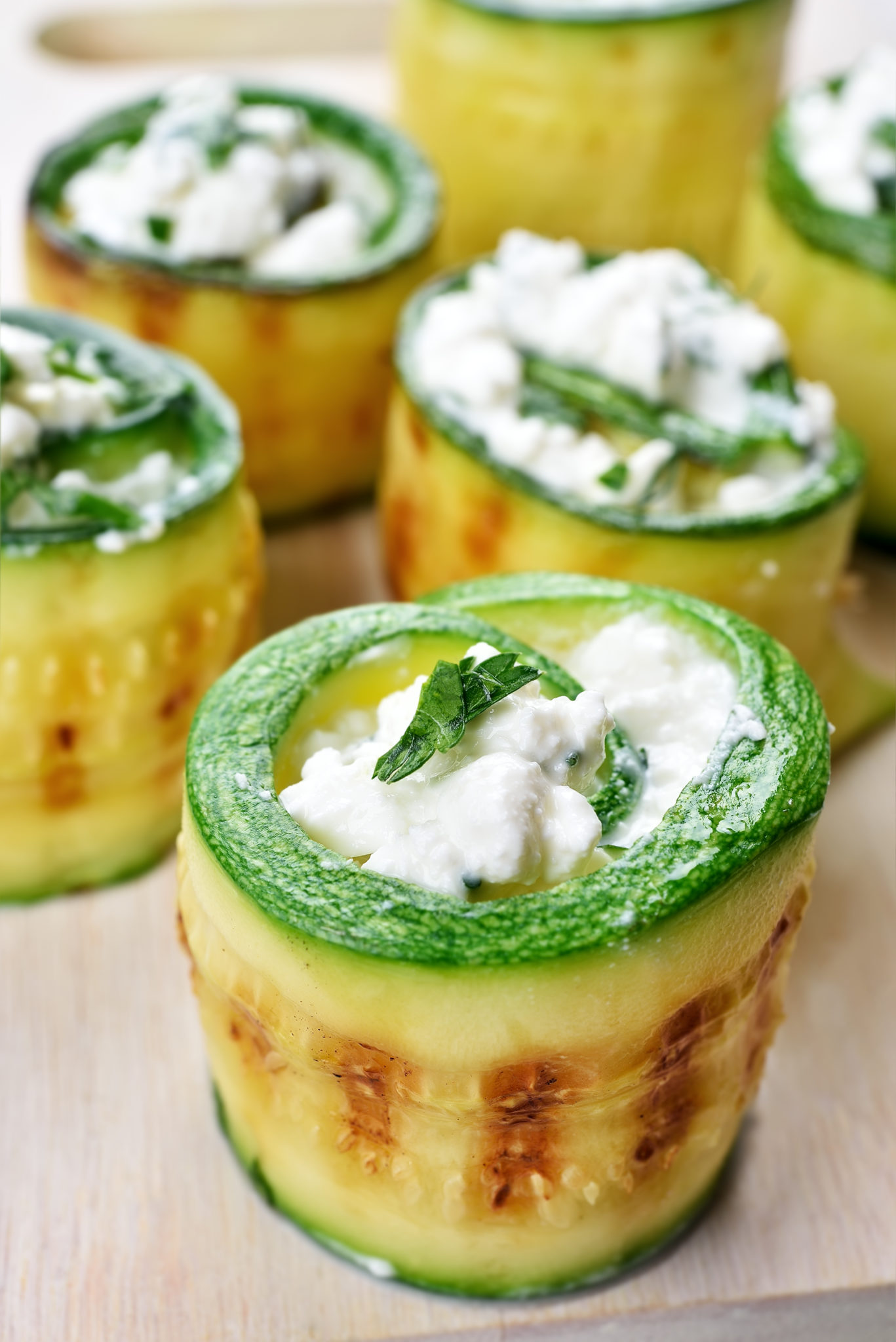 Bouchées de courgette à la Mousse De Homard au Cognac - La Lumineuse